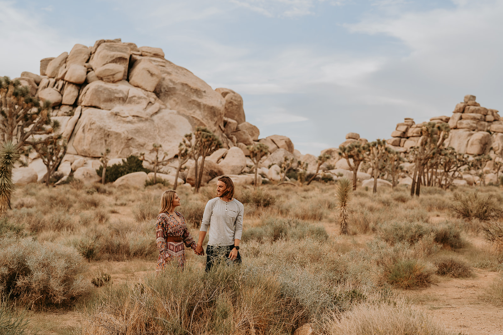 Boho Engagement Photos at Cap Rock in Joshua Tree ...