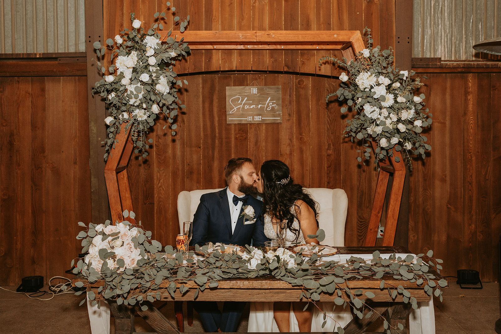 A Winter Wedding Day Captured at Windmill Canyon Ranch ...