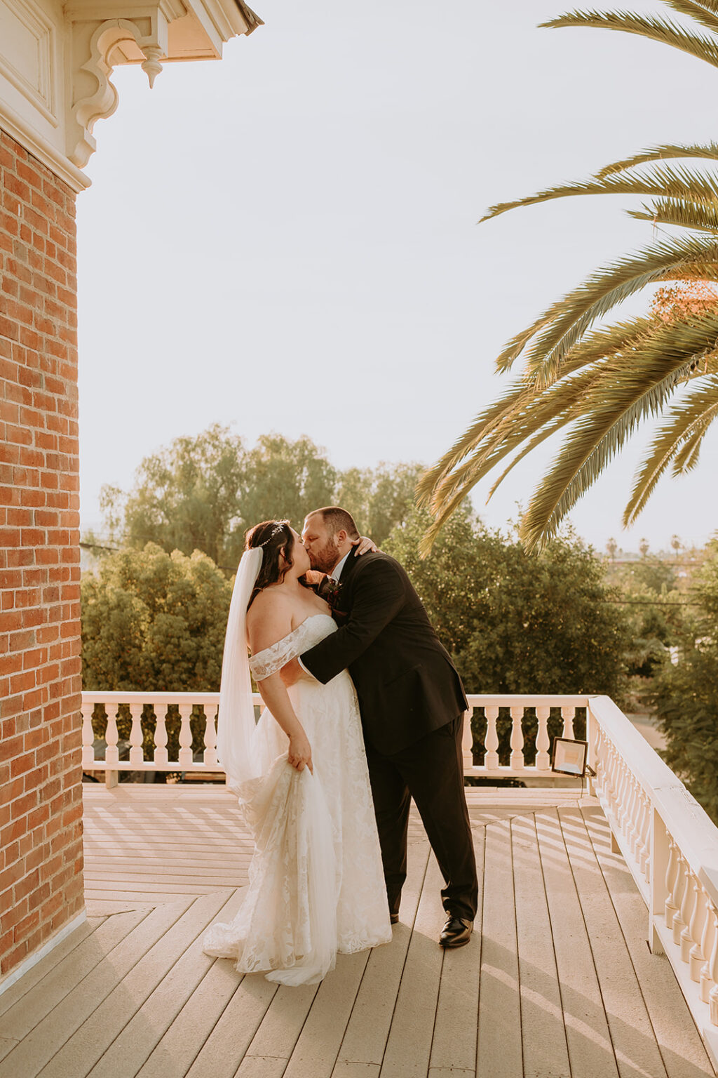 A Traditional Fairy Tale Wedding at the Barton House of Redlands