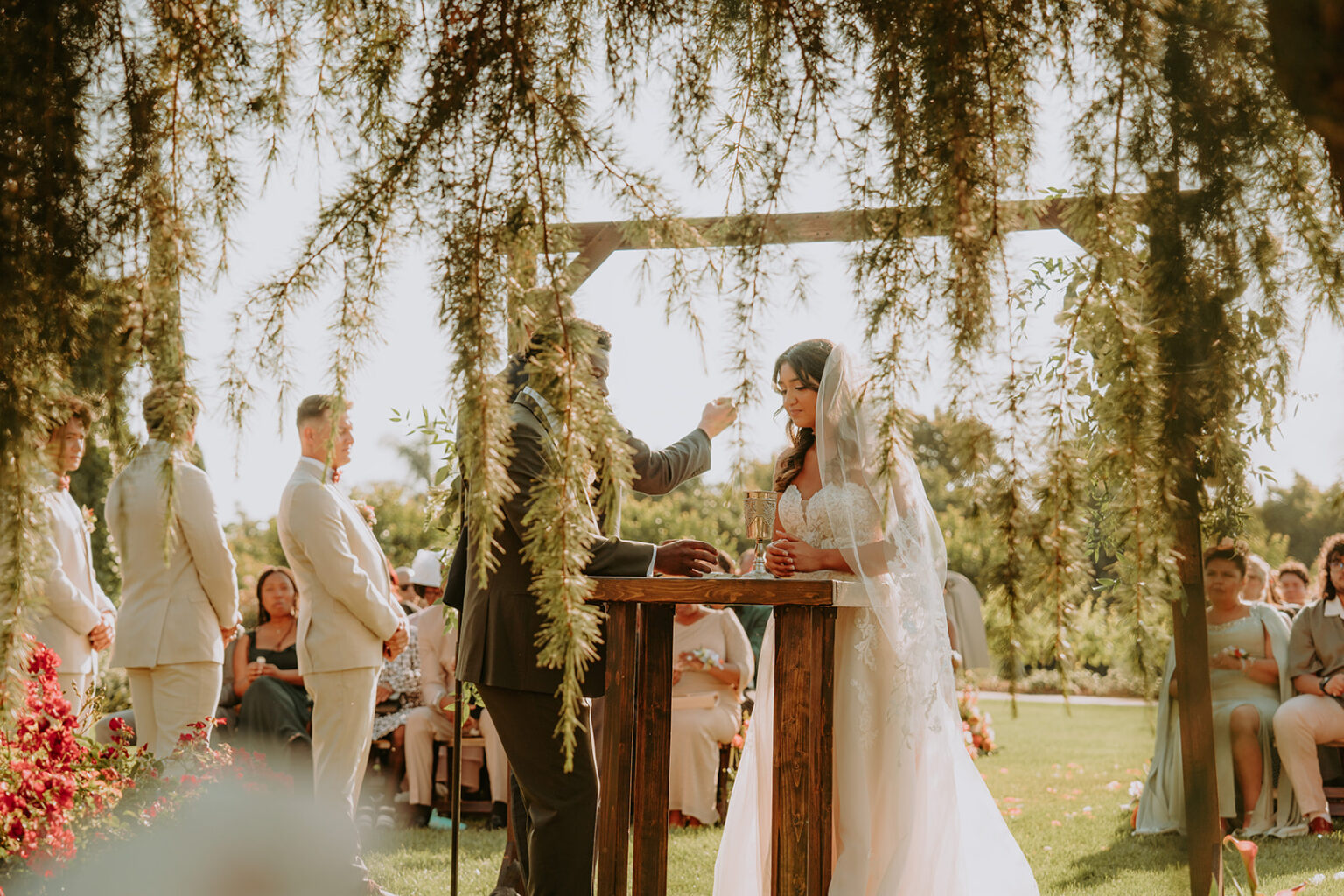 A Stunning Palette for the Summer Wedding of Your Dreams!